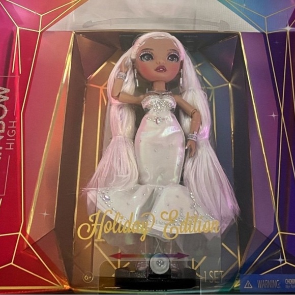 L.O.L. Surprise! | Toys | Rainbow High Roxie Grand Rainbow High Holiday ...